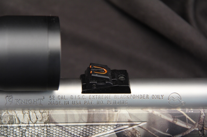 Knight .52 Cal Disc Extreme D.I.S.C. Muzzleloader W/Scope & Starter Kit ...