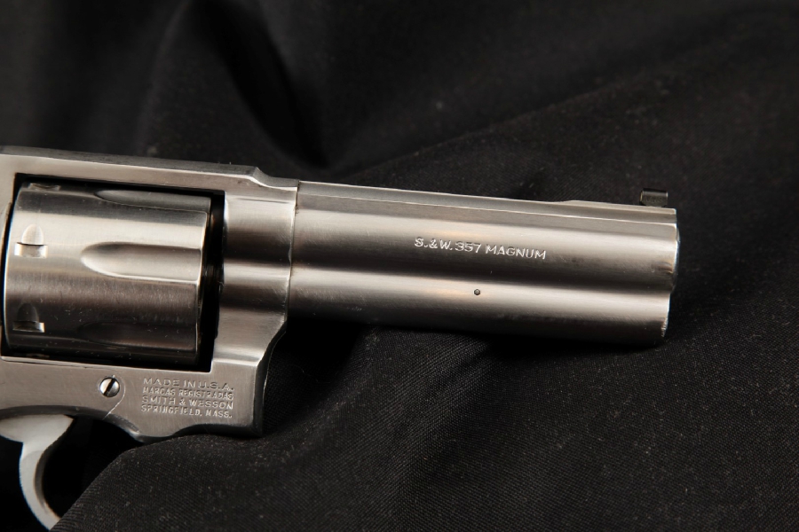 Smith & Wesson S&W Custom Model 681 M, 681M Stainless Steel 4 - Bobbed ...