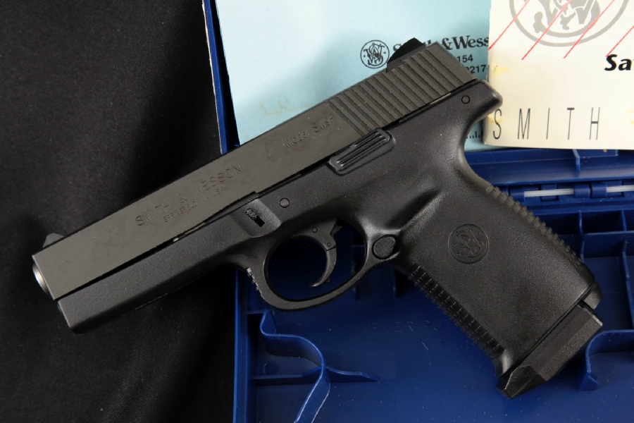 Smith & Wesson S&W Model Sw9f Sigma, Polymer 4.5” Striker Fired, Semi ...