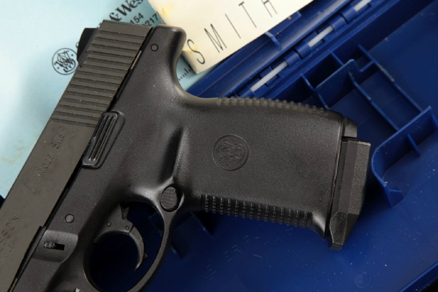 Smith & Wesson S&W Model Sw9f Sigma, Polymer 4.5” Striker Fired, Semi ...