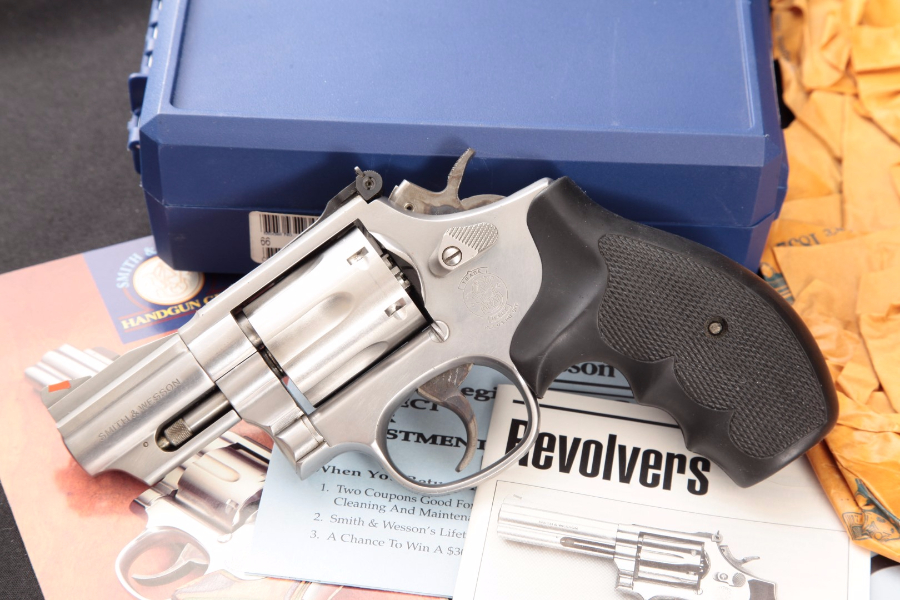 Smith & Wesson S&W Model 66-4 ‘The .357 Combat Magnum’ Round Butt K ...