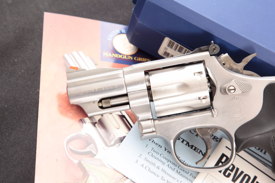 Smith & Wesson S&W Model 66-4 ‘The .357 Combat Magnum’ Round Butt K ...