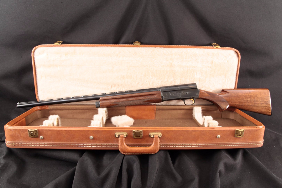 Browning (Fabrique Nationale Fn) Auto-5, A5 Light Twenty, Blue 28" Semi ...