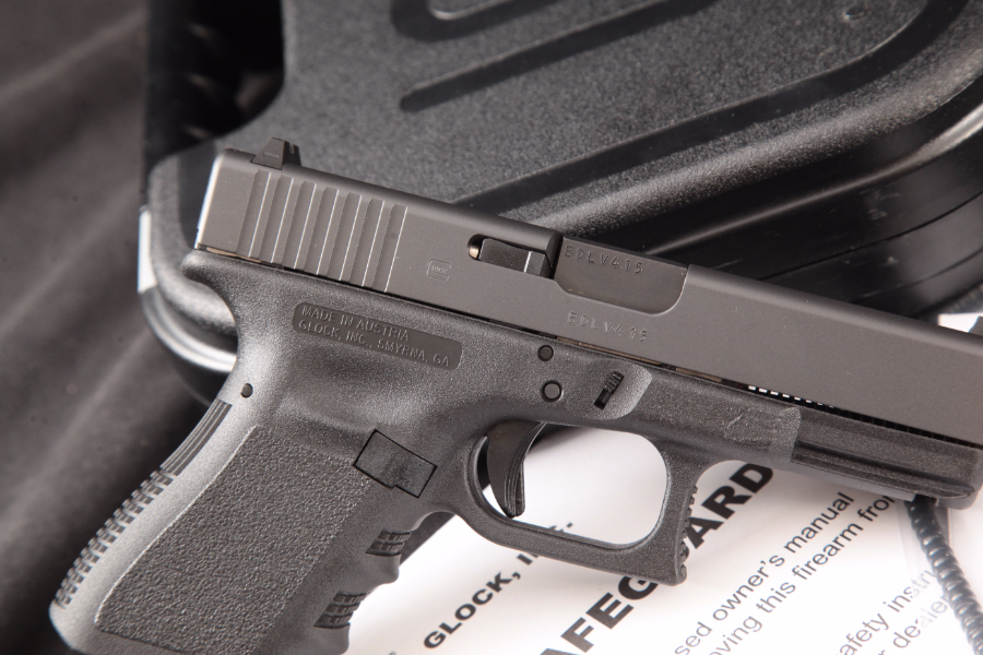 Glock Model 19 M19 Generation 3 G3, Matte Black Tennifer & Polymer ...