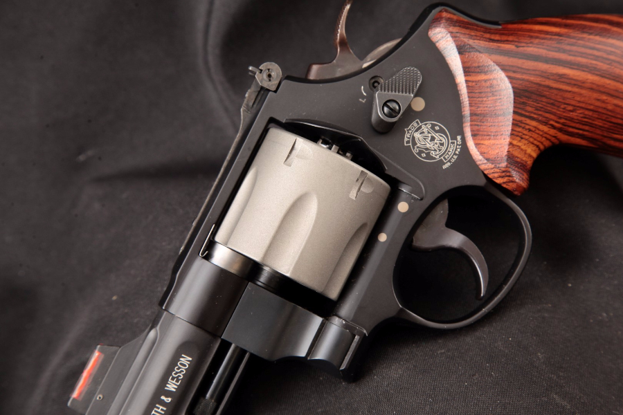 Smith & Wesson S&W Model 325pd Airlite Sc, Black & Titanium 2 3/4" Sa ...