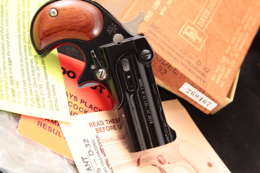 Davis Industries Model D32 D-32 Derringer, Black 2 3/8” Over / Under ...