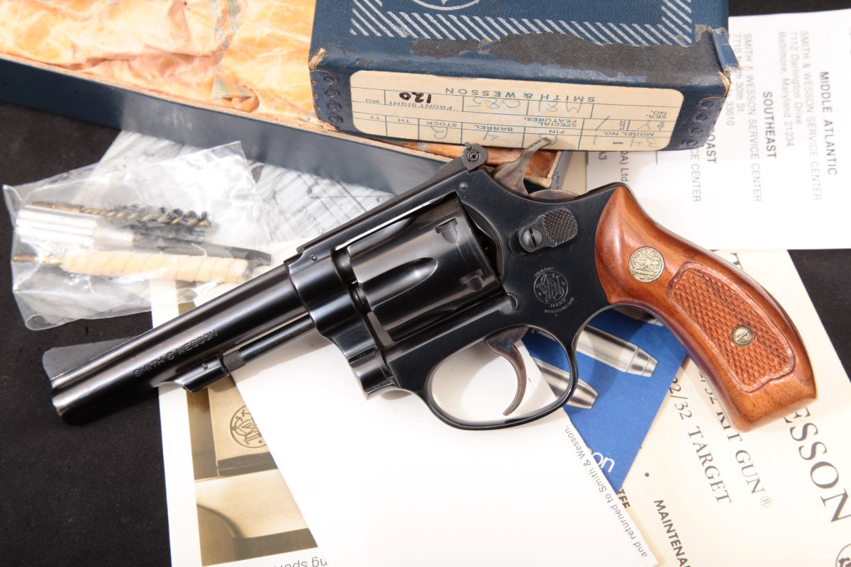 Smith & Wesson S&W Model 34-1 The Model Of 1953 .22 Kit Gun, Blue 4" Sa ...