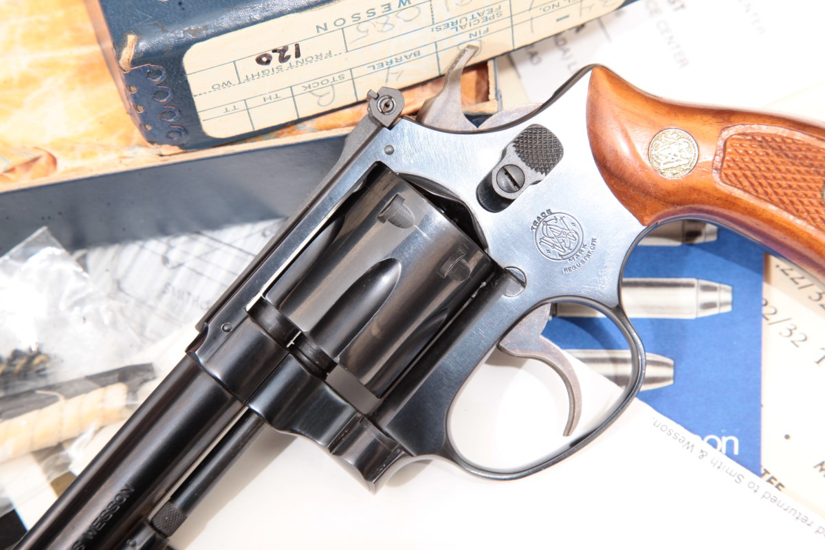 Smith & Wesson S&W Model 34-1 The Model Of 1953 .22 Kit Gun, Blue 4" Sa ...