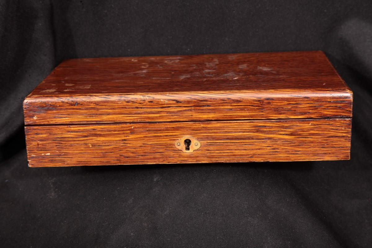 SCROLL BELOW 'PAYMENT & SHIPPING INSTRUCTIONS' FOR FULL PICTURE SET