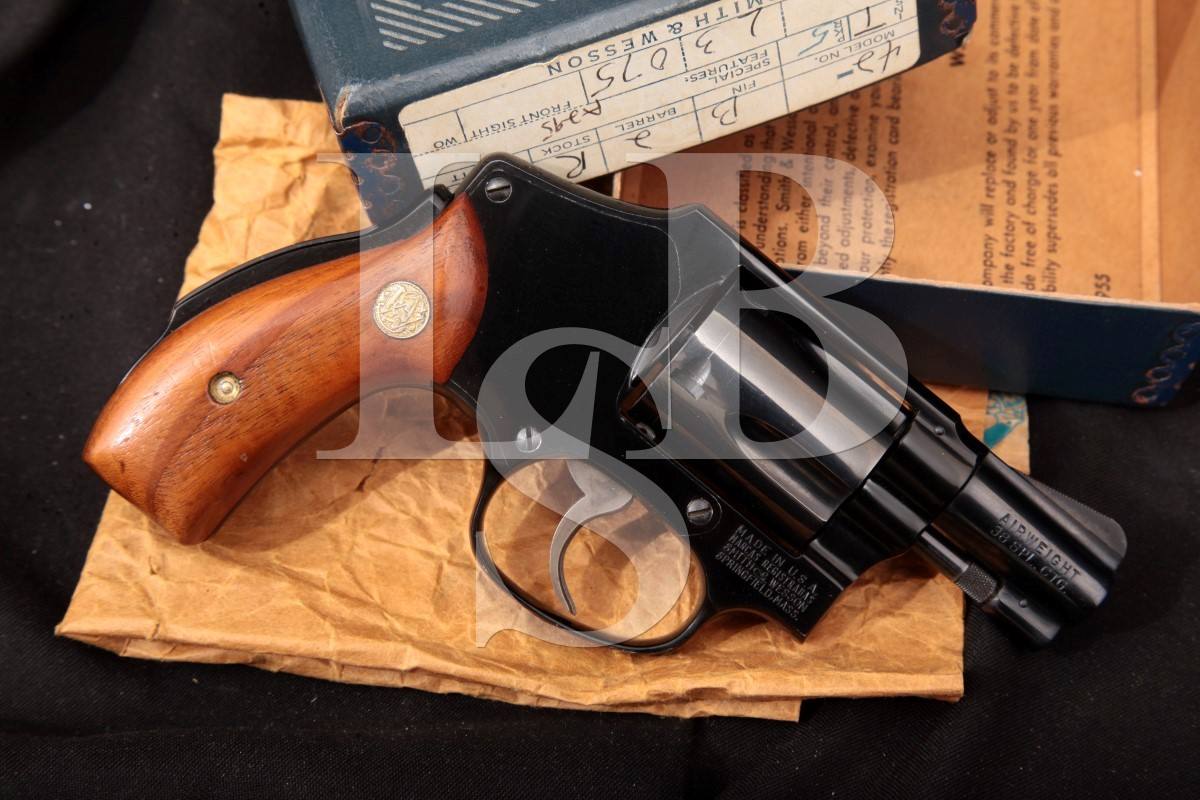 Smith & Wesson S&W Model 42 The Centennial Airweight, Blue & Black 1 7/ ...