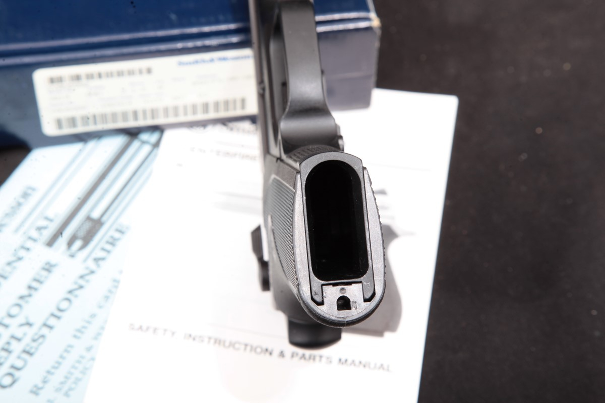 Smith & Wesson S&W Model 3914, Blue & Black 3 1/2" Single-Stack Compact ...