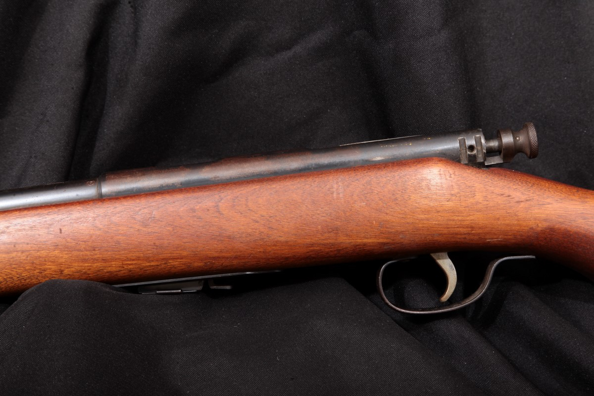Stevens Model 56 Buckhorn Rifle, Blue 24" Bolt-Action Rifle, Mfd 1935 ...