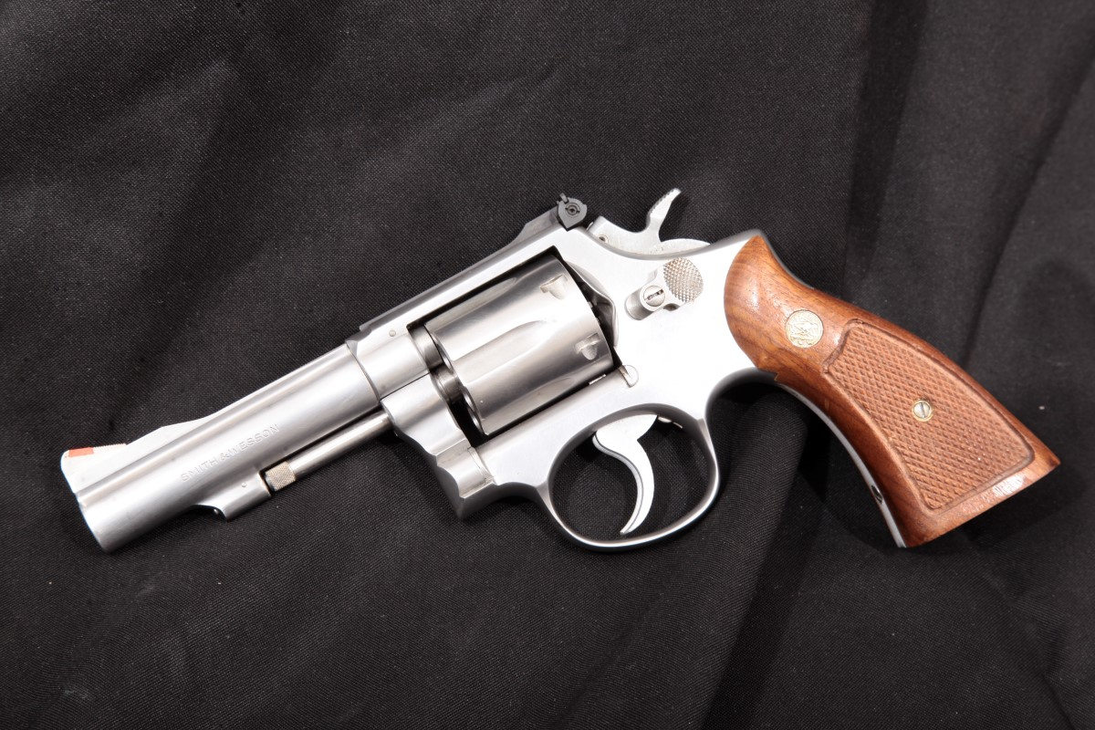 Smith & Wesson S&W Model 67 The .38 Combat Masterpiece, Stainless 4 ...
