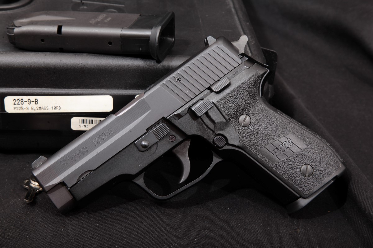 Sig Sauer Model P228 228-9-B, Blue & Black 3 3/4" Sa/Da Semi-Automatic ...