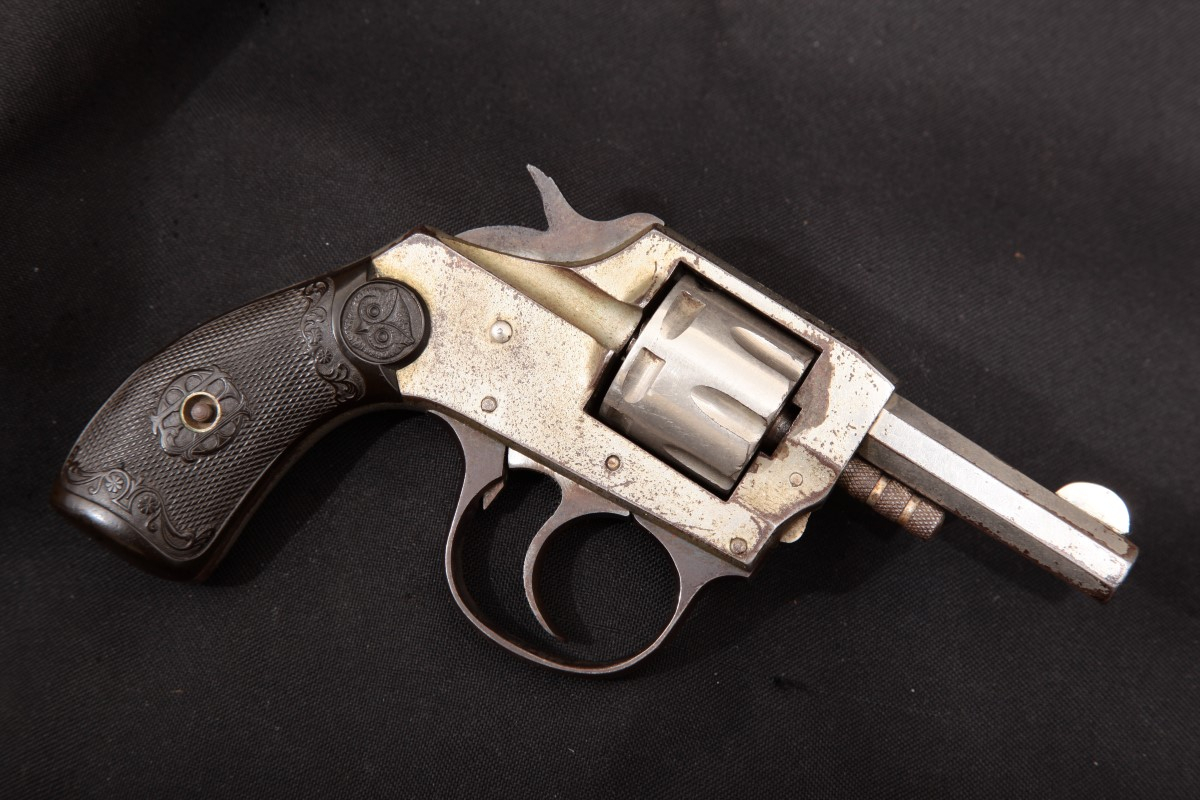 Iver Johnson Model 1900 Double Action Small Frame, Nickel 2 1/4