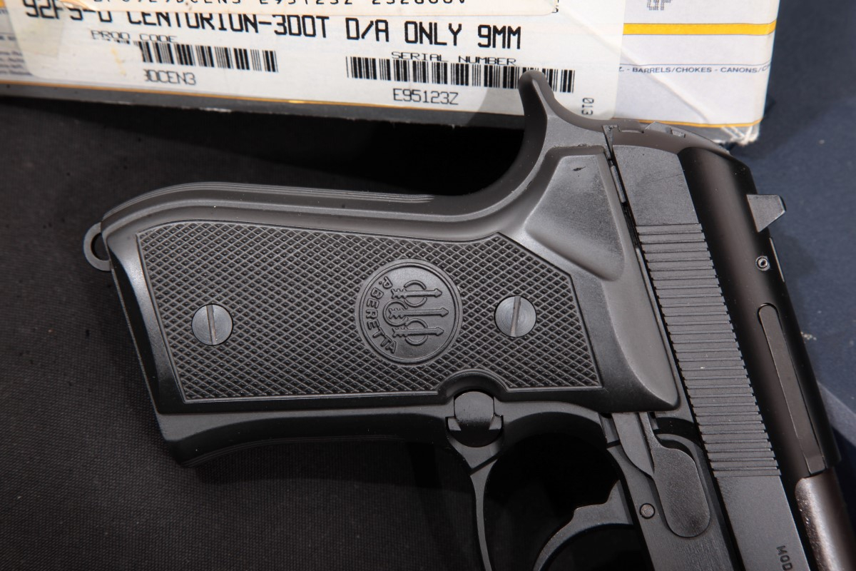Beretta Model 92d 92-D Centurion P0929dcen3, Bruniton & Black 4 1/4 ...