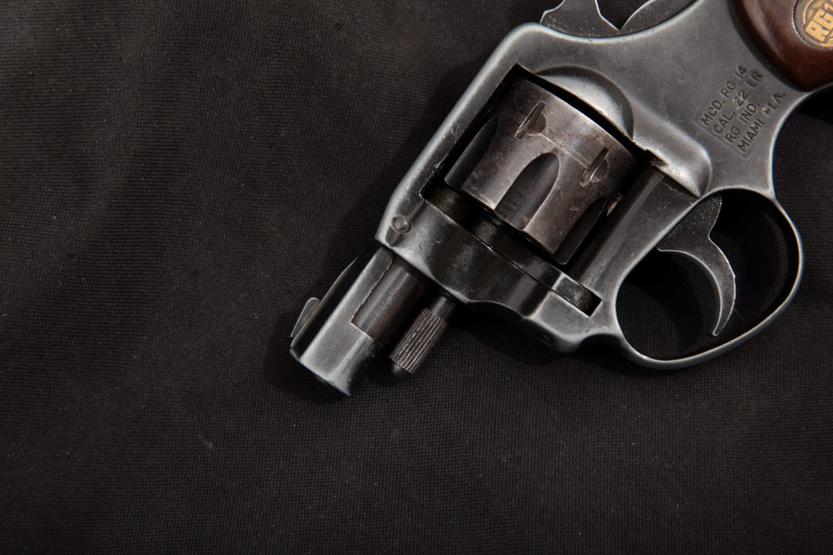 R.G. Industries Model Rg14, 1 3/4" Double/Single Action Rimfire ...