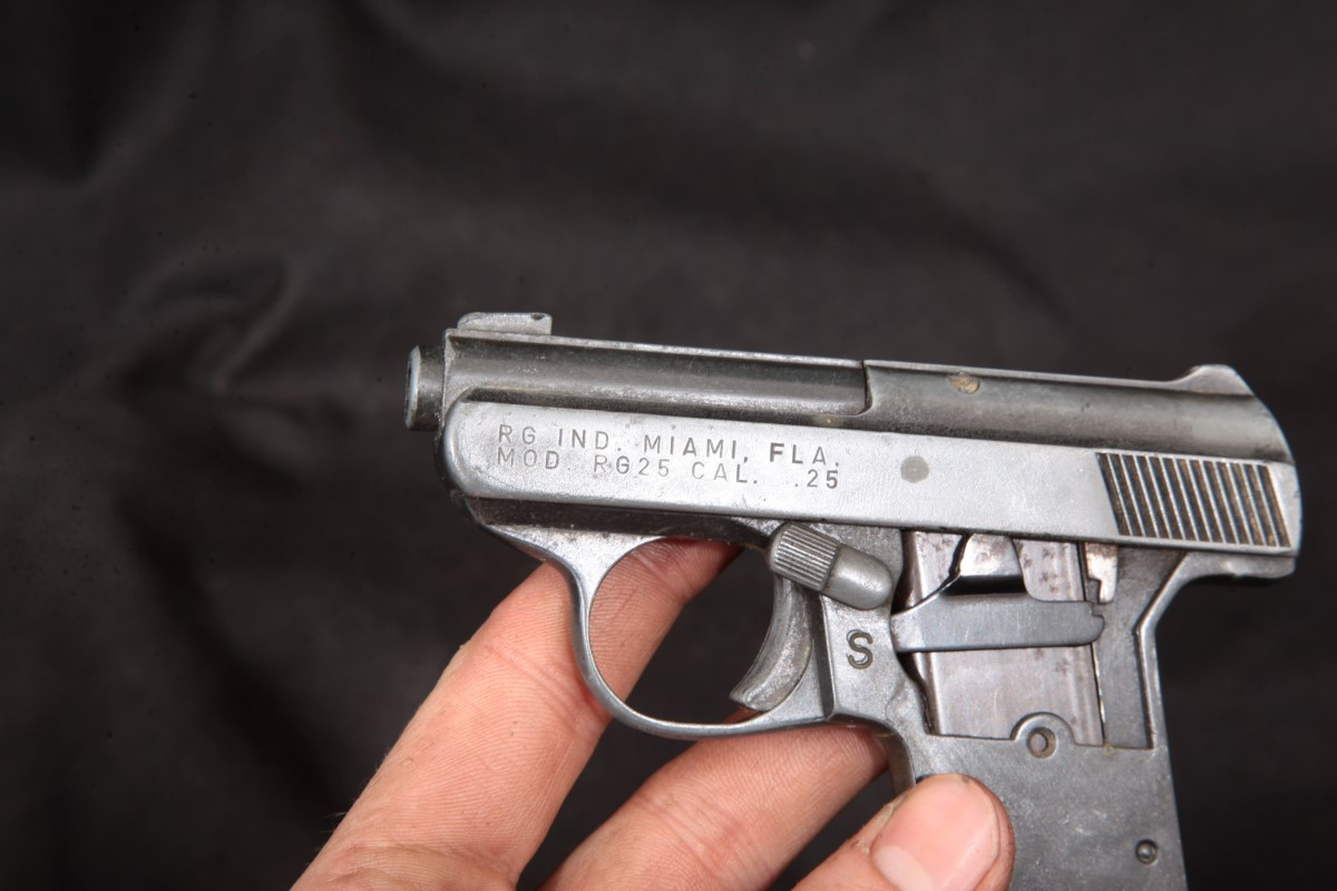 Rg Industries Model Rg25, 2 1/4" Semi Automatic Magazine Fed Repeating ...