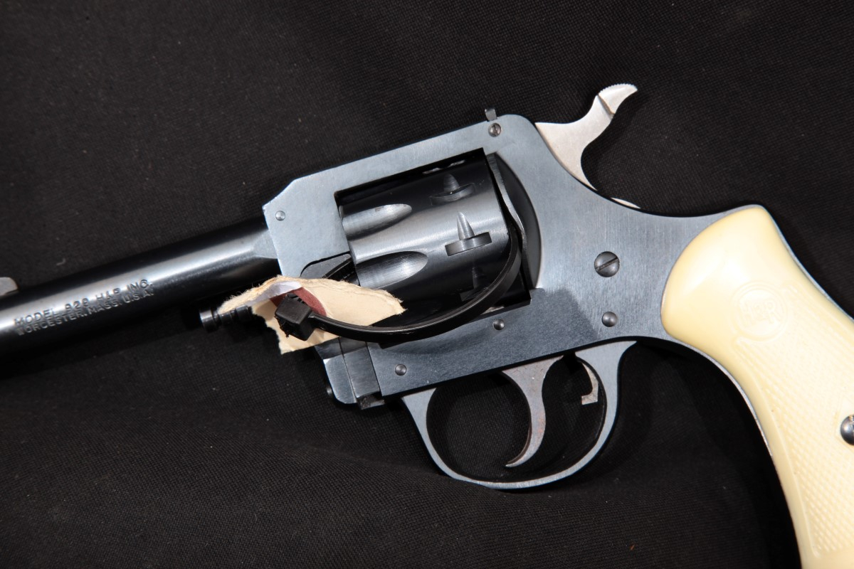 Harrington & Richardson - H&R Model 929 Sidekick, Blue 4