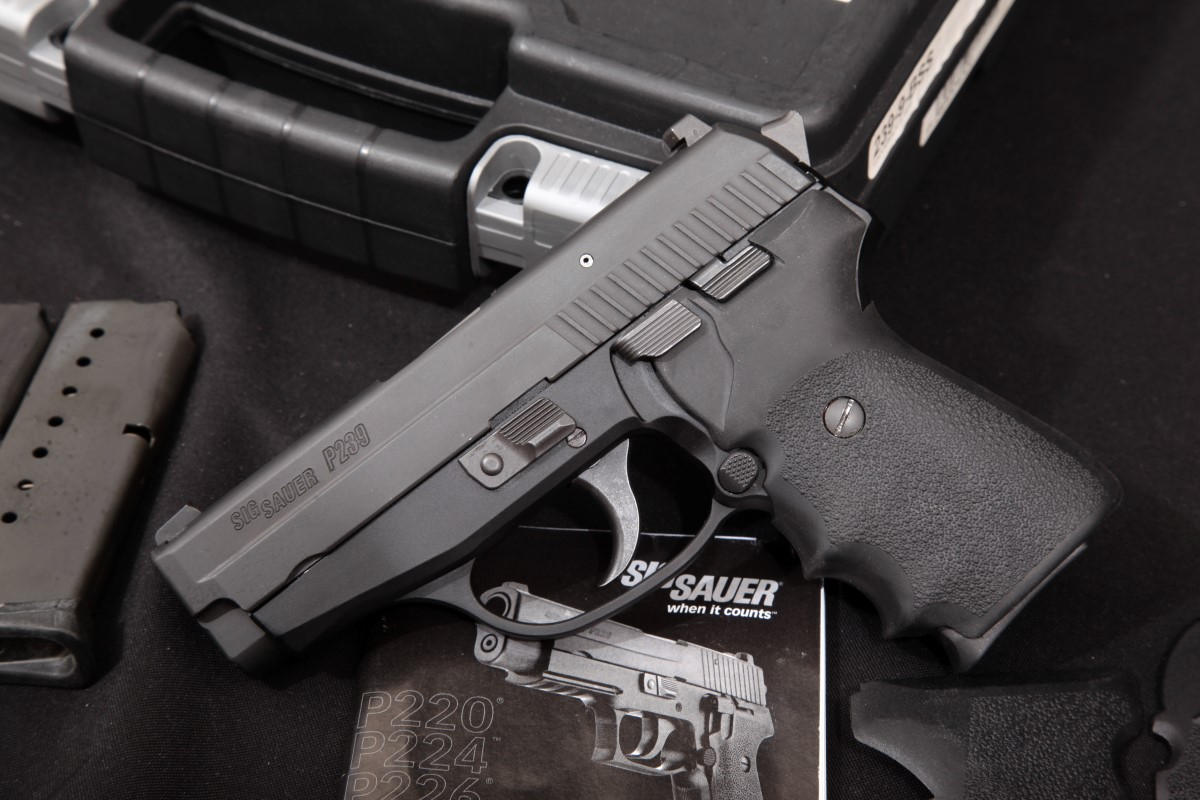 Sig Sauer Model P239 239-9-Bss, Blue & Black 3.6" Sa/Da Semi-Automatic ...