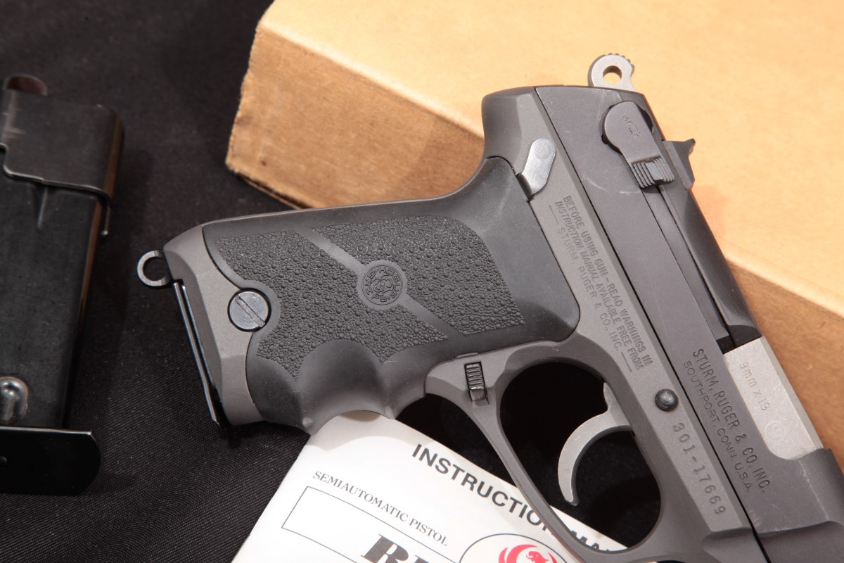 Sturm, Ruger & Co. Model P85 P-85, Blue & Gray 4 1/2" Sa/Da Semi ...