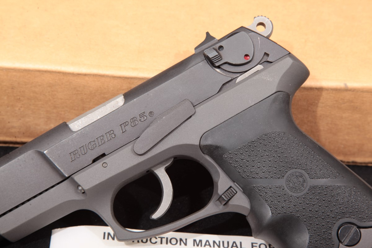 Sturm, Ruger & Co. Model P85 P-85, Blue & Gray 4 1/2" Sa/Da Semi ...