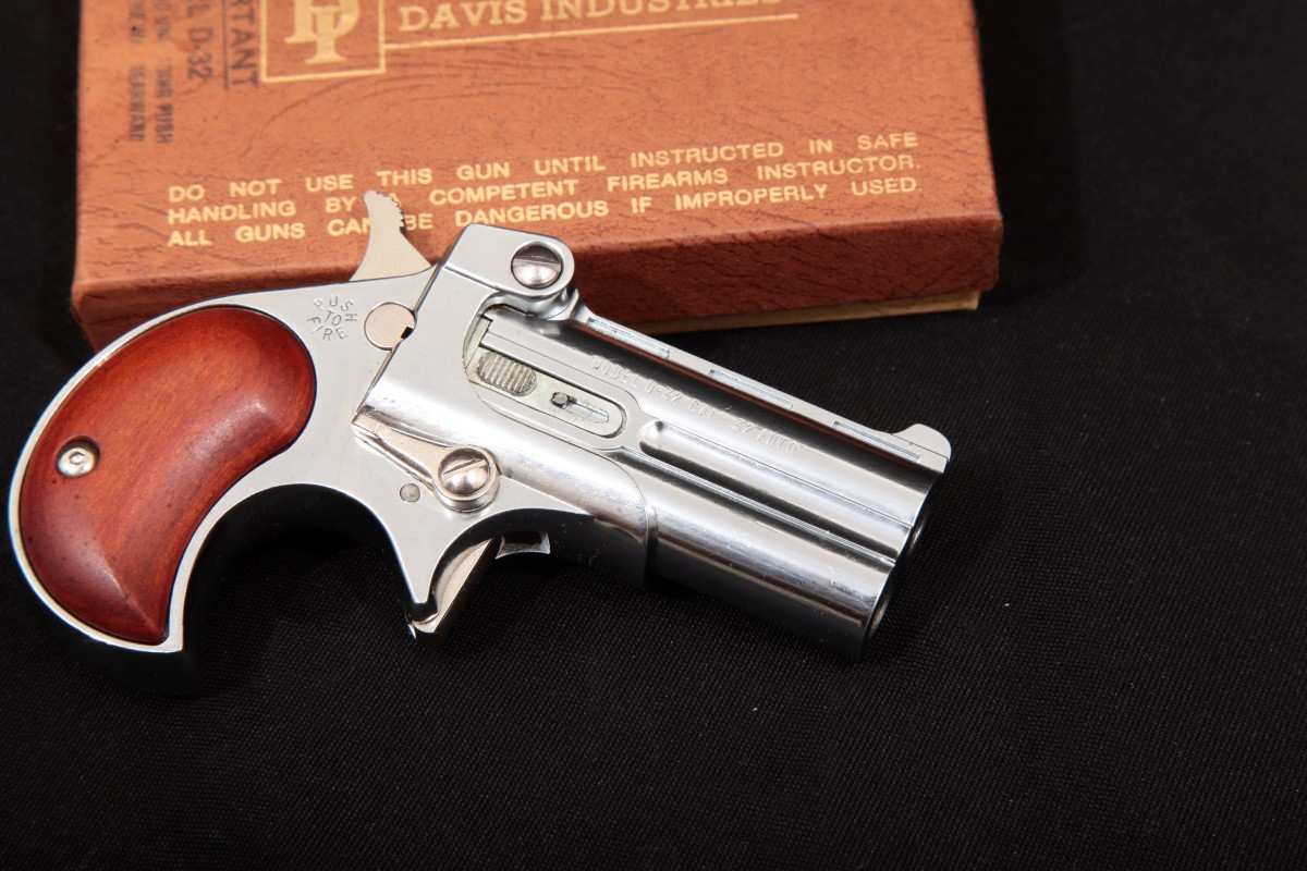 Davis Industries D-32 D 32 D32, Chrome 2 3/8" Compact Derringer Over ...