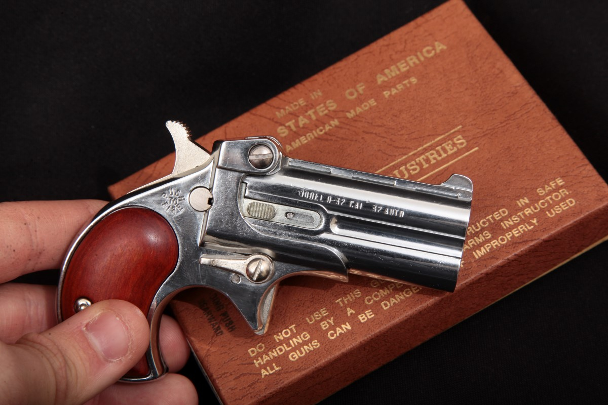 Davis Industries D-32 D 32 D32, Chrome 2 3/8" Compact Derringer Over ...