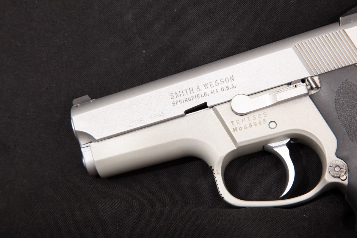 Smith & Wesson S&W Model 6946, Stainless & Alloy 3 1/2" Dao Double ...