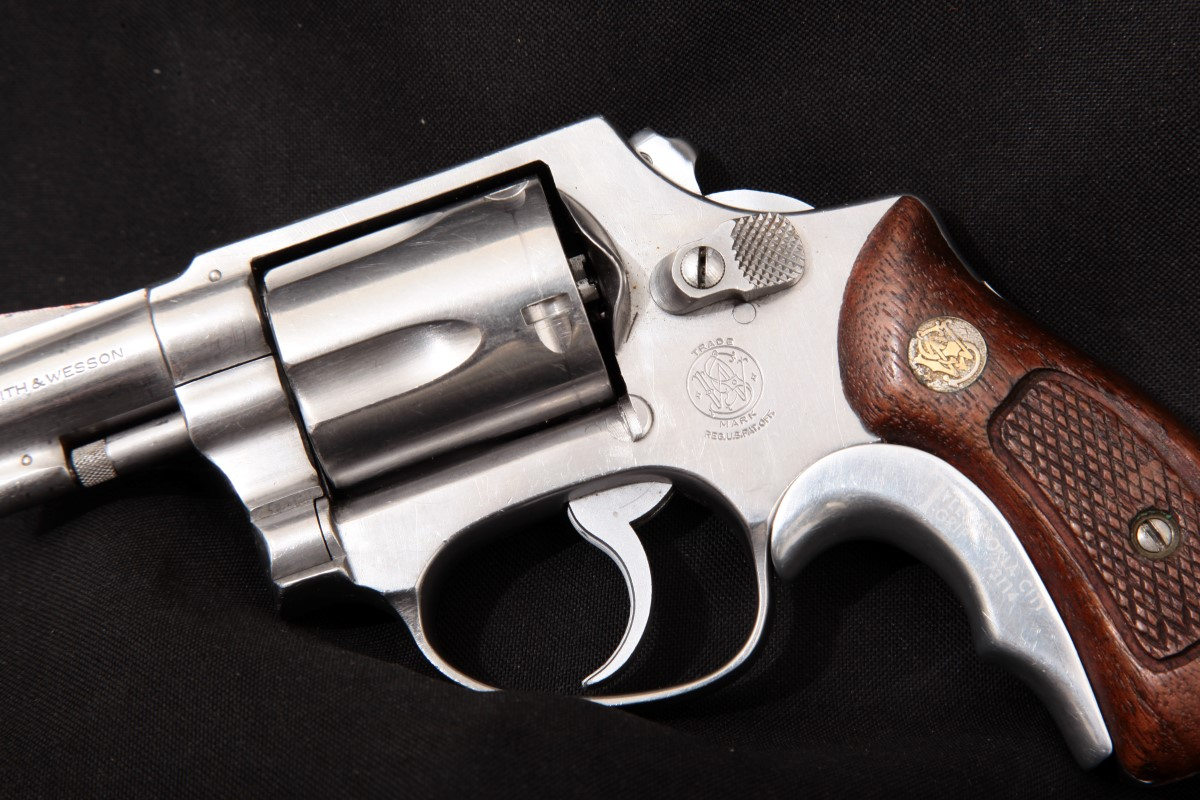 Smith & Wesson S&W Model 60 No Dash, The .38 Chiefs Special, Stainless ...