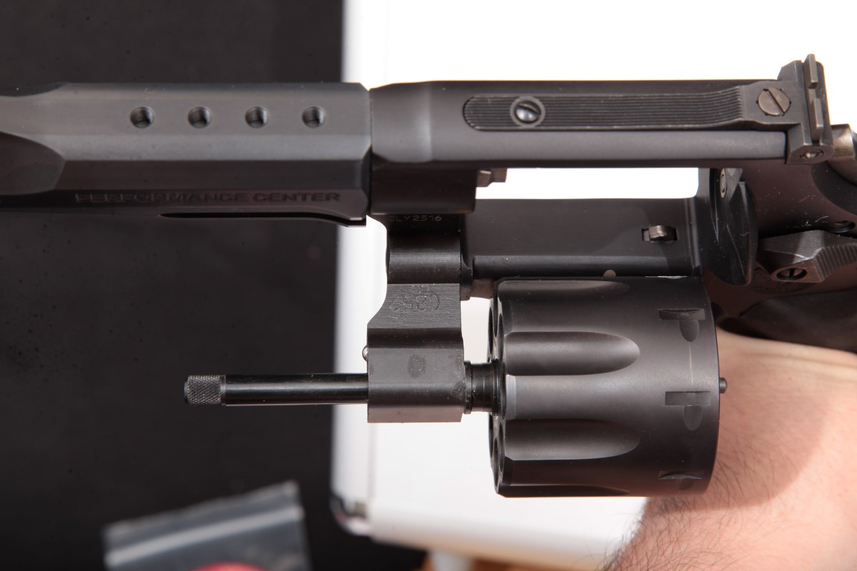 Smith & Wesson S&W Model 327 Performance Center Pc 170269, Black 5" 8 ...