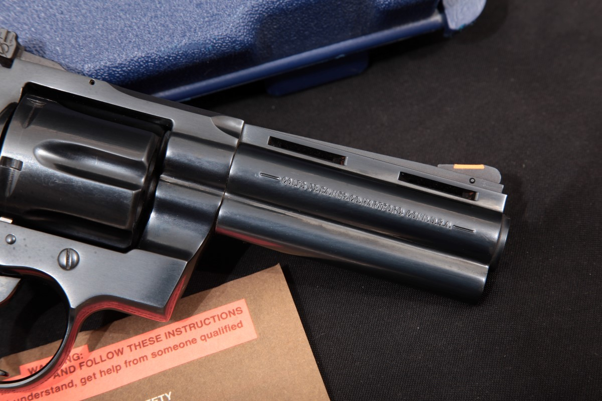 Colt Python Model I3640, Blue 4" Vent-Rib Full Lug 6-Shot Sa/Da Double ...
