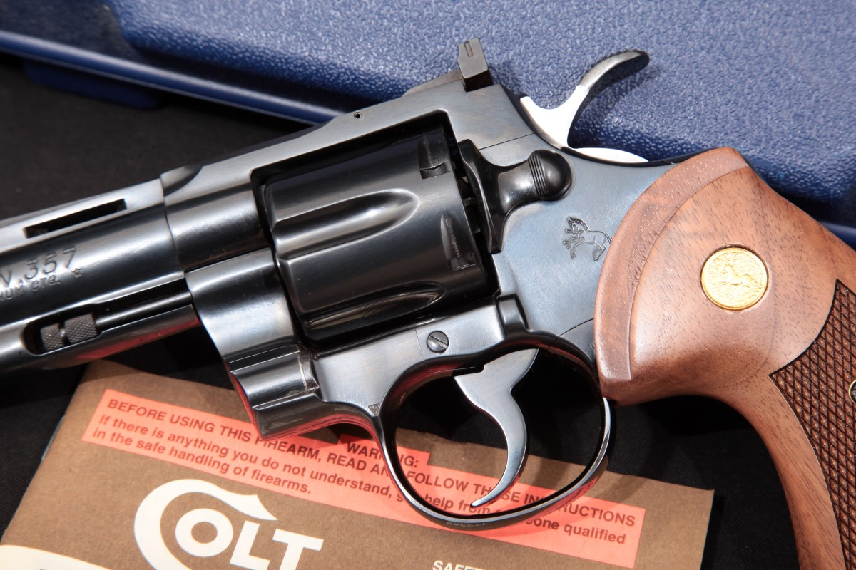 Colt Python Model I3640, Blue 4" Vent-Rib Full Lug 6-Shot Sa/Da Double ...