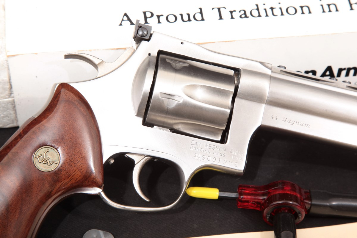 Dan Wesson Monson Model 744-Vh, Stainless 6" & 9 3/4" Sa/Da Double ...