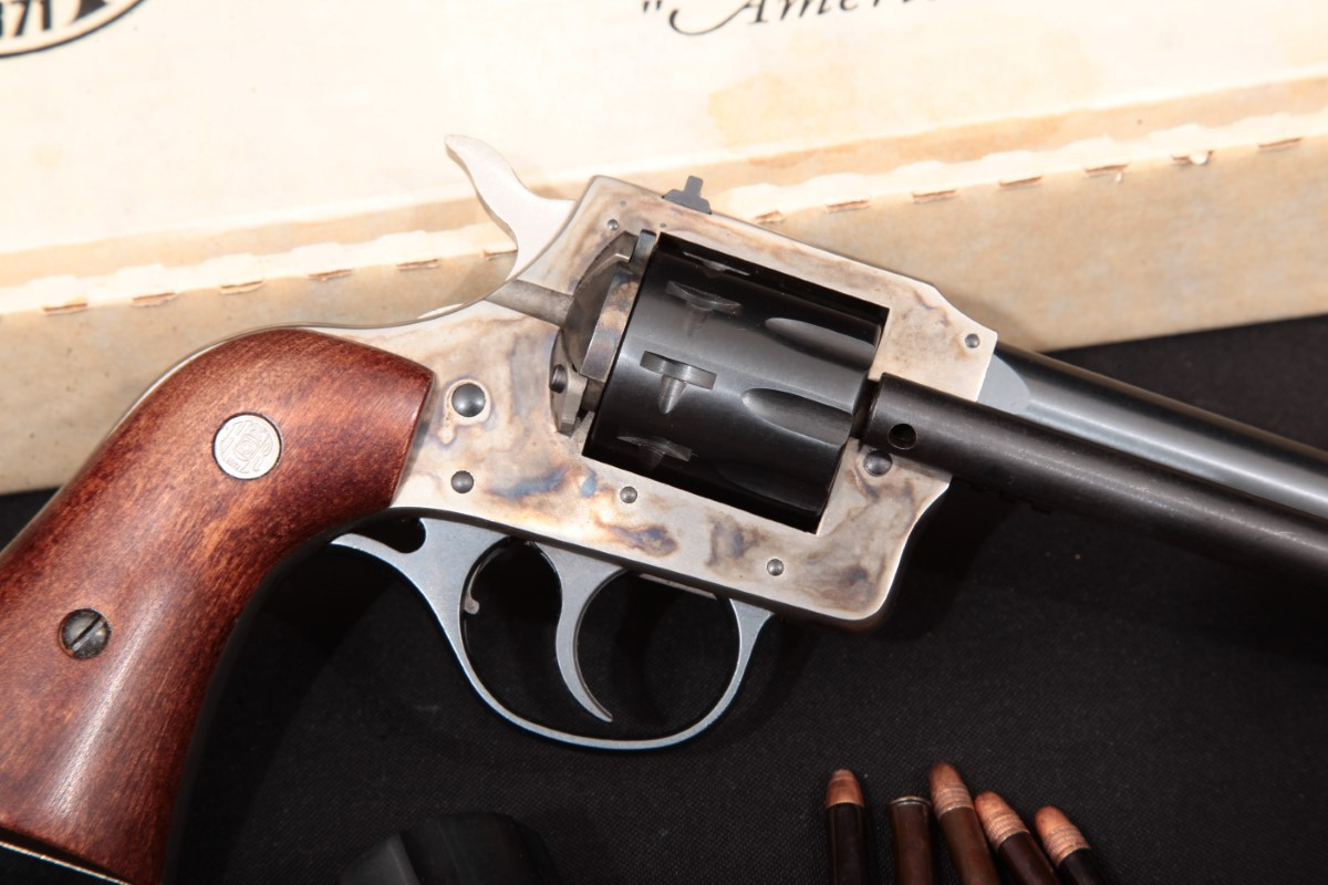 Harrington & Richardson H&R Model 949 Western R94, Blue & Case Color 5 ...