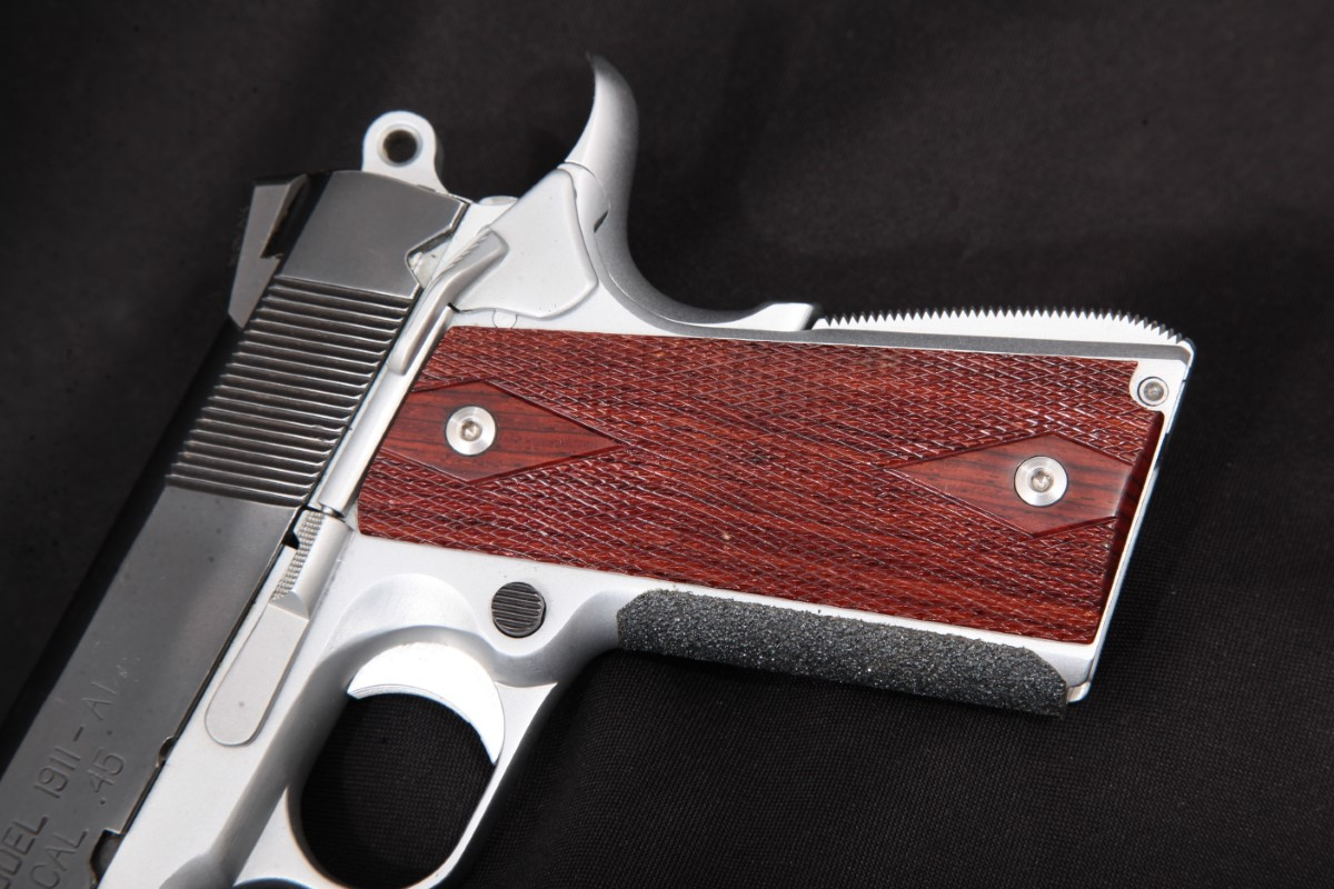 Springfield Armory - Model 1911-A1, Blue & Hard Chrome 5