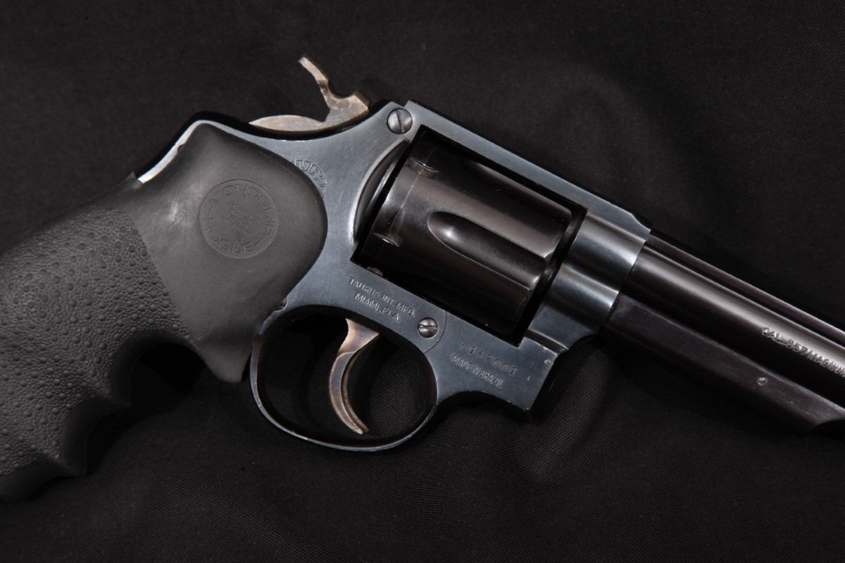 Taurus - Model 66, Blue 6
