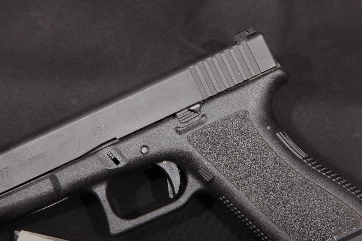 Glock - Model 17 M17 G17 Generation 2 Gen2, Black 4.49