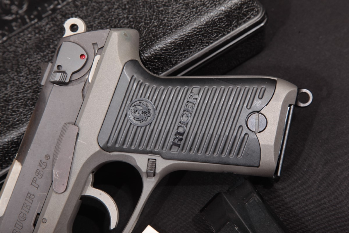 Sturm, Ruger & Co. Model P85 P-85, Blue & Gray 4 1/2" Sa/Da Semi ...