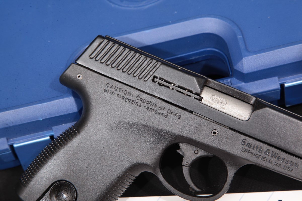 Smith & Wesson S&W Model Sw9m Sub-Compact Sigma Series, Black 3 1/4 ...