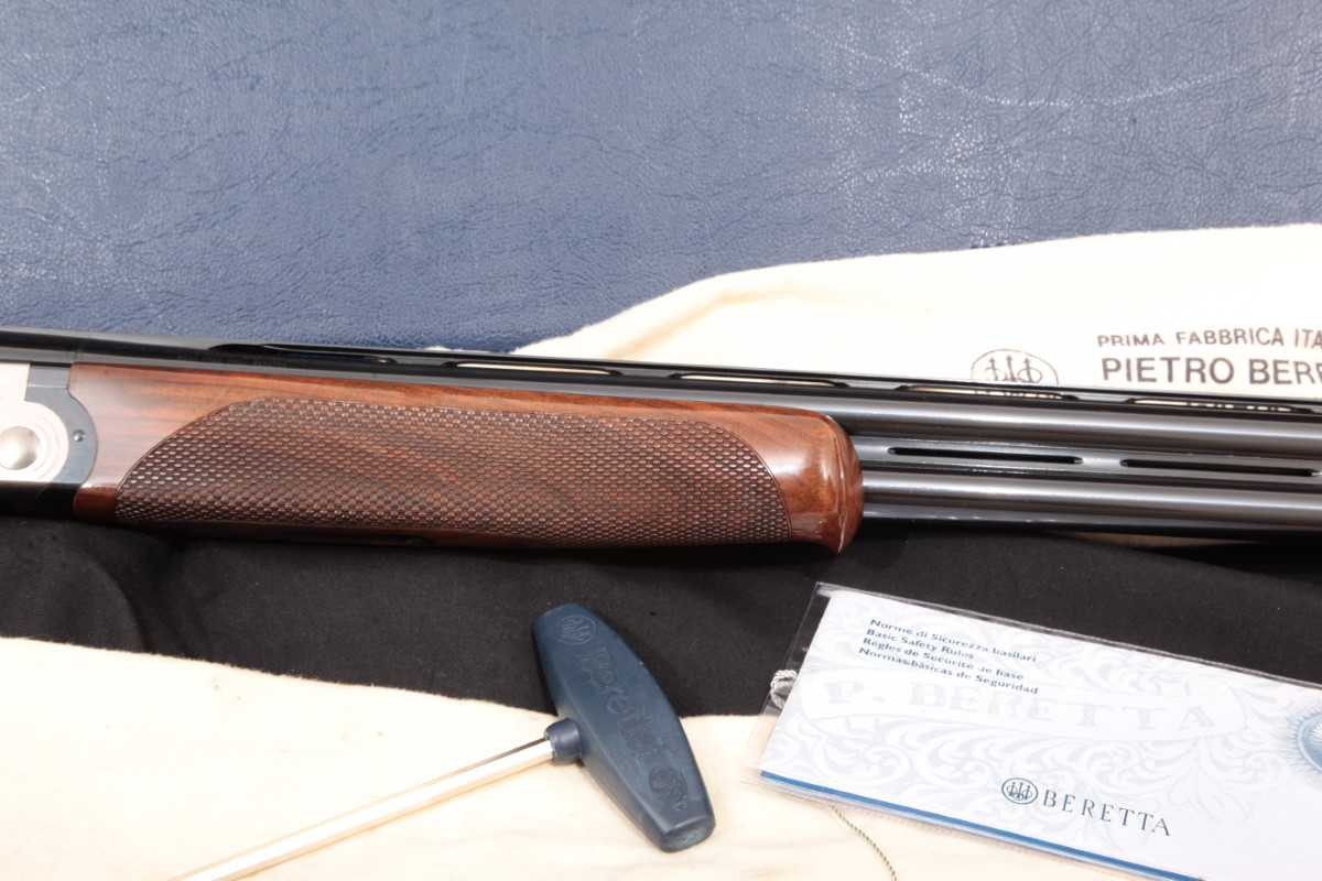 Beretta 682 Gold E Sporting J682e74, Blue & Coin 32" Vent-Rib O/U Over ...