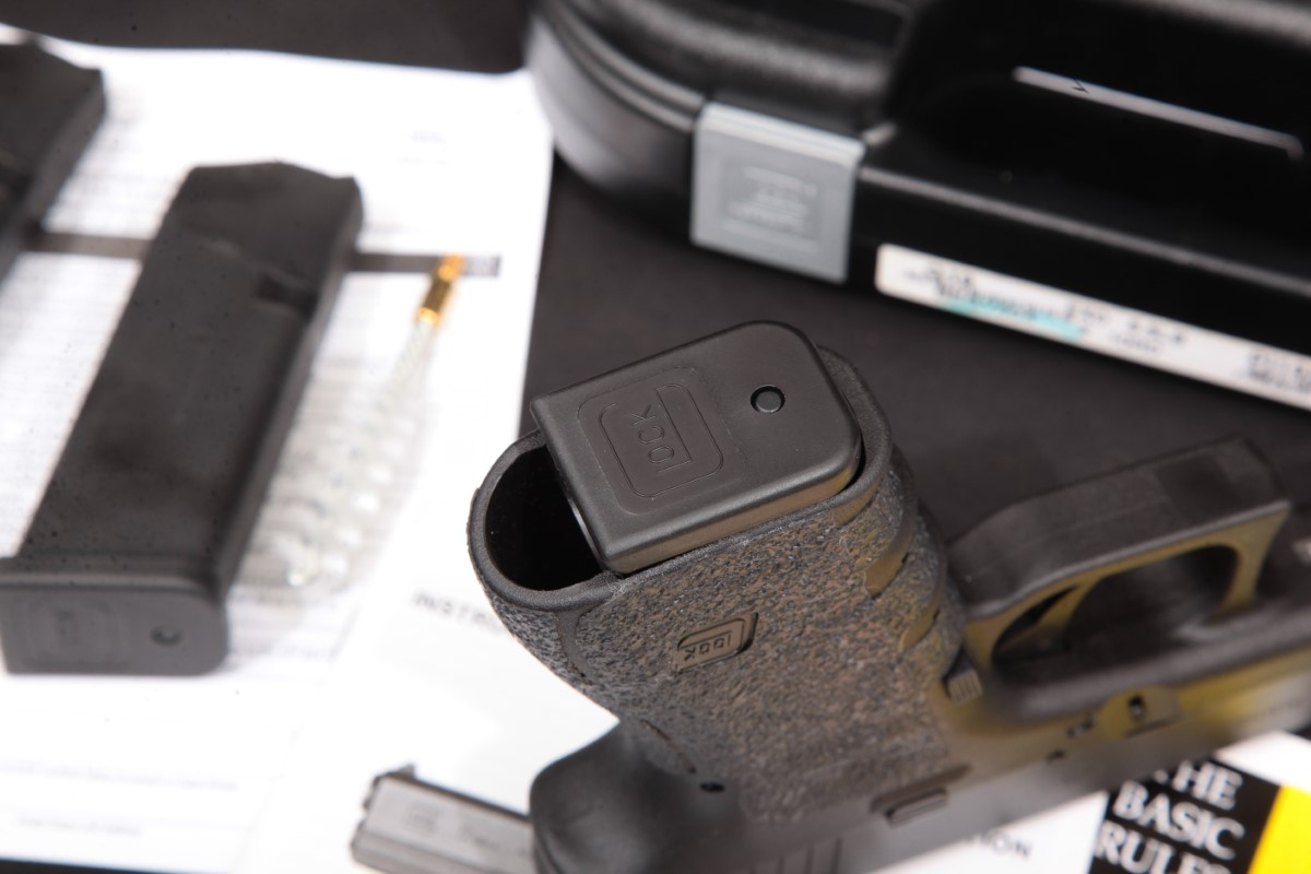 Glock Model 19 M19 Generation Gen 3 G3, Tennifer & Black 4" Striker ...