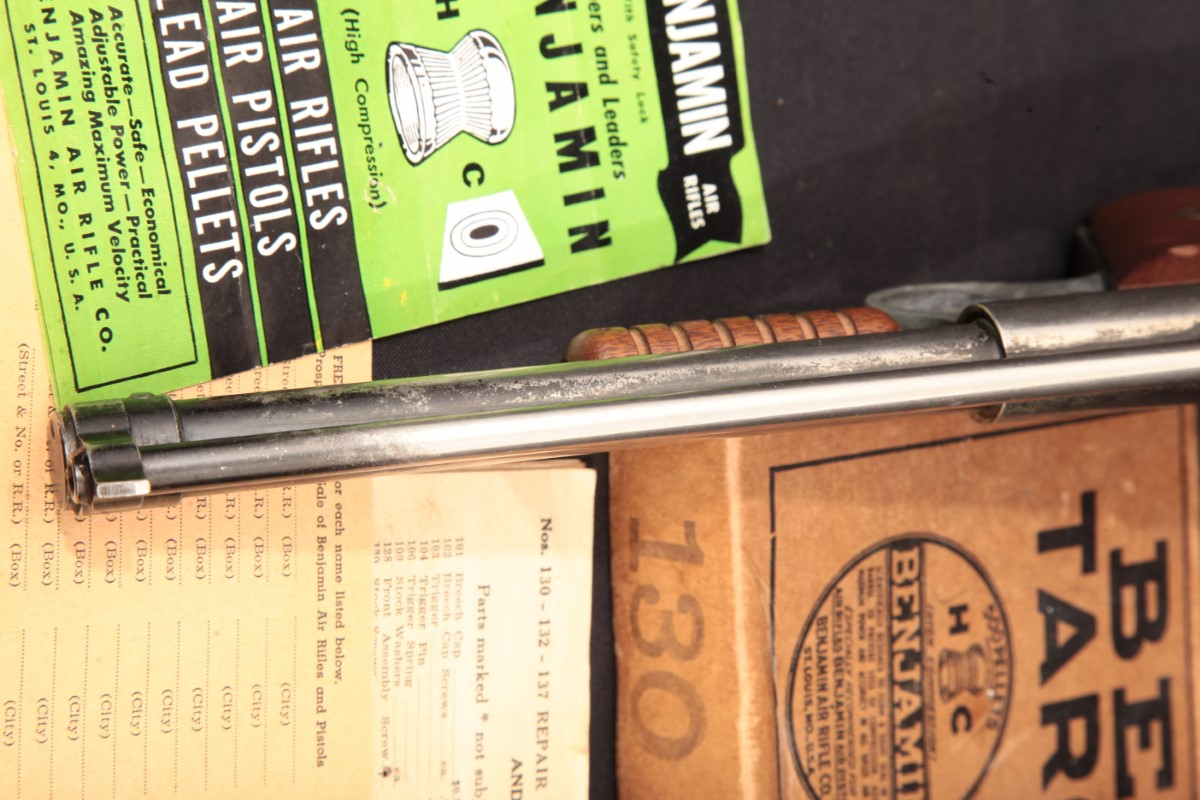 Vintage Pre-1957 Benjamin Model 130 Target Air Pistol & Box .177 ...