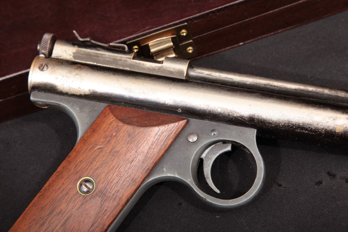 Vintage Pre-1957 Benjamin Model 257 Target Air Pistol & Custom Case ...