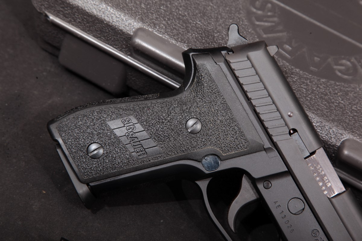 Sig Sauer Model P229 P 229, Blue & Black 3 3/4" Sa/Da Semi Automatic ...