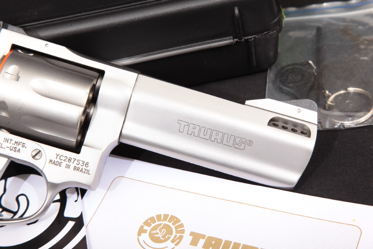 Taurus Model 627 Tracker, Stainless 4 Ported, Double Action Da/Sa 7 ...