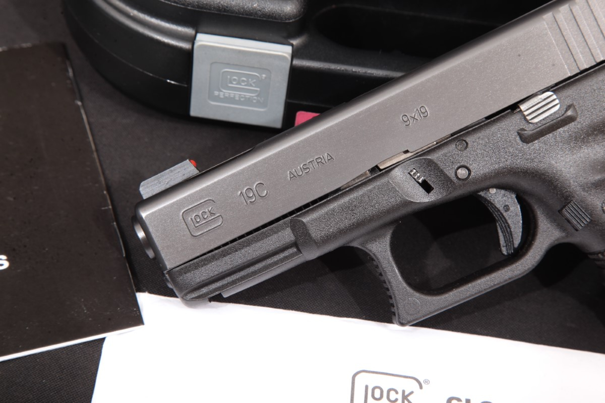 Glock Model 19c Gen 3 G19c, Tenifer & Black Polymer 4.02, Striker Fired ...