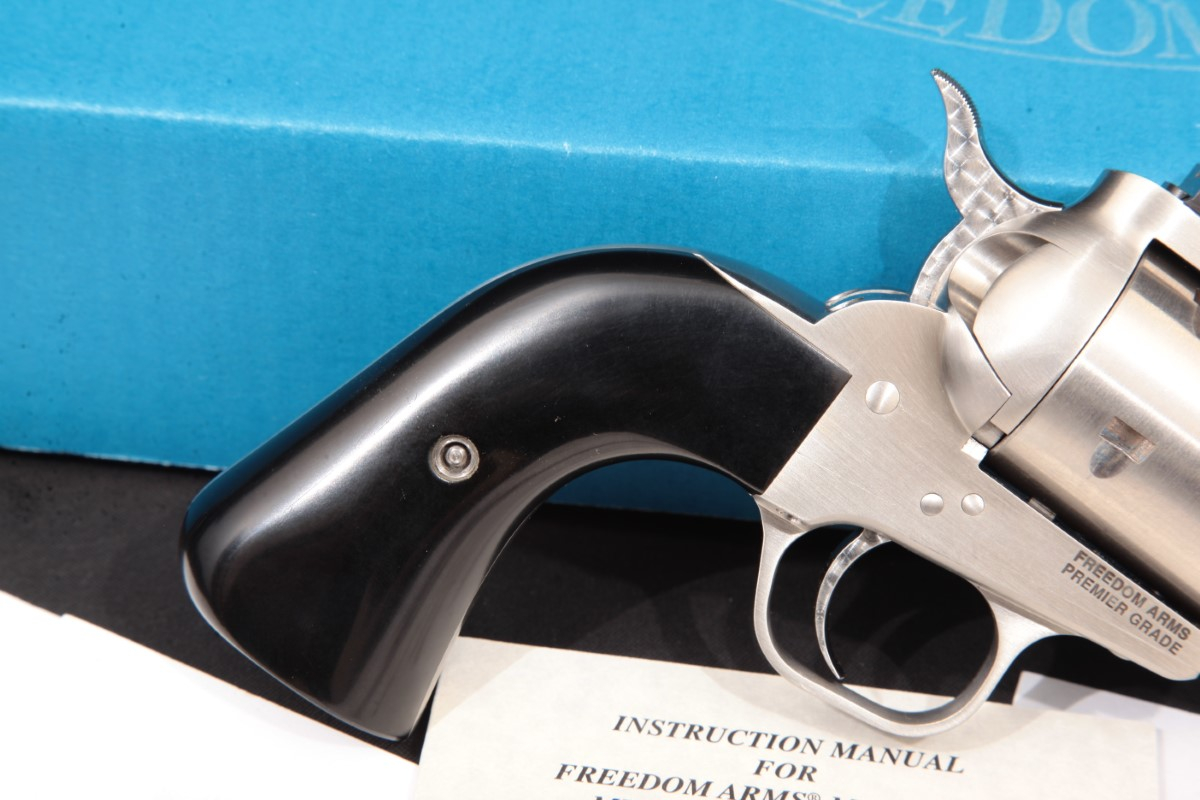 Pictures: Freedom Arms Model 1997 Premier Grade, Stainless 3 1/2 in ...