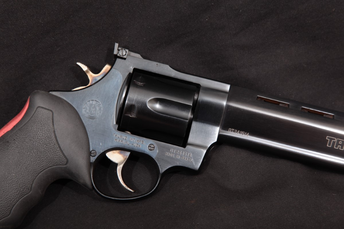 Taurus - Model M444 Raging Bull 2-444081, Blue 8 3/8