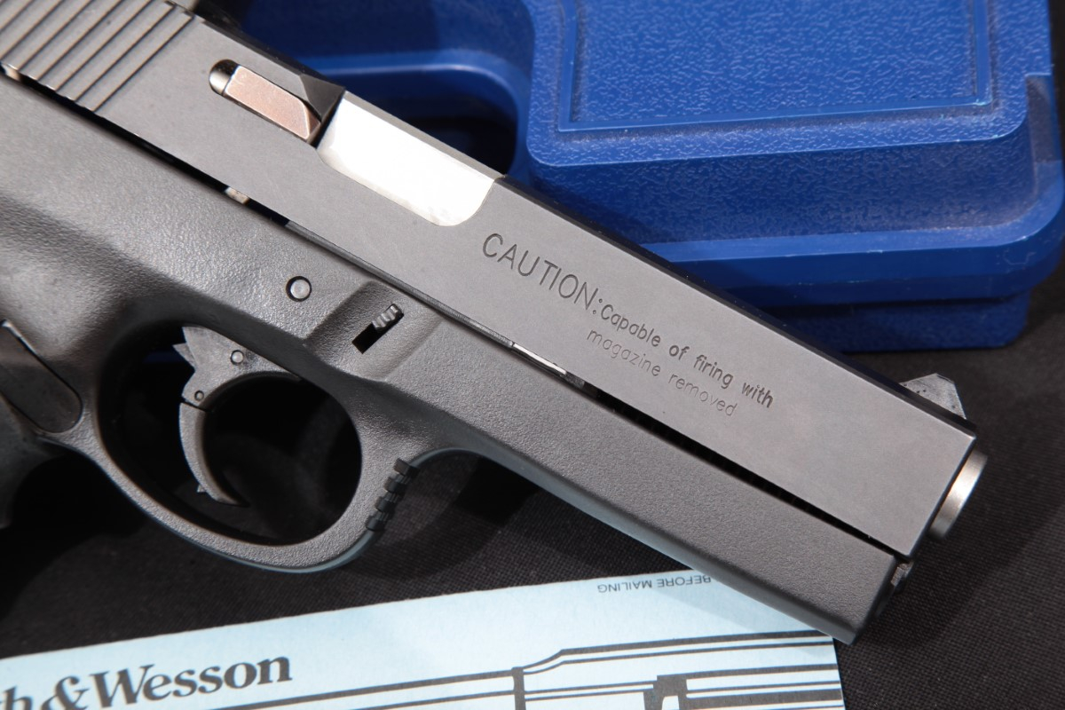 Smith & Wesson S&W Model Sw9f Sigma Series, Black 4 1/2" Semi-Automatic ...